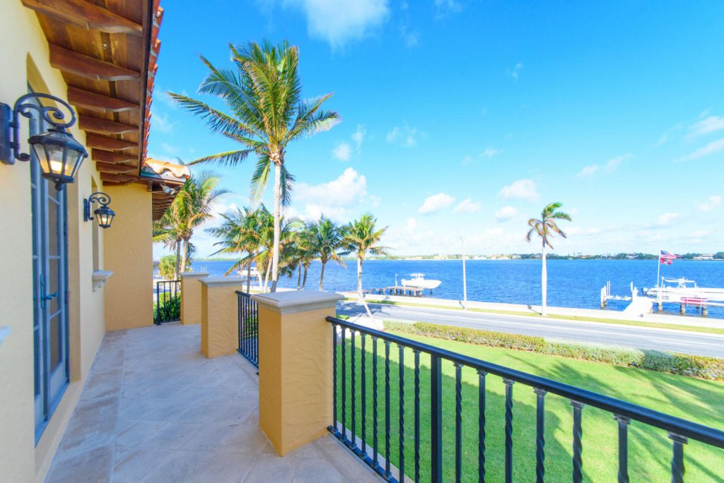 Intracoastal Over Oceanfront: 5 Waterfront Gems in Florida