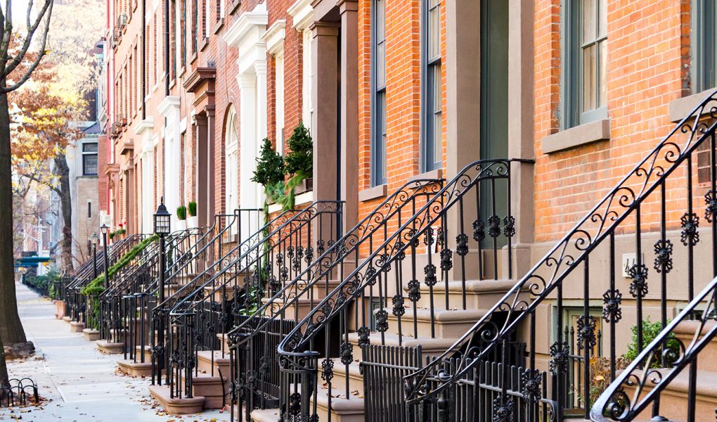 Cast Iron House: A Minimalist Oasis in Manhattan